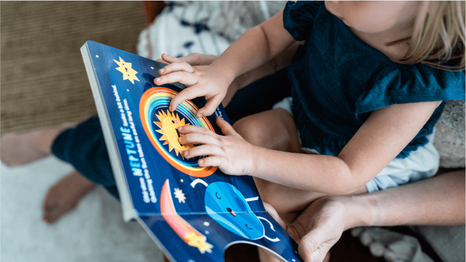 How to Use “Touch Books” with Your Baby - Literati